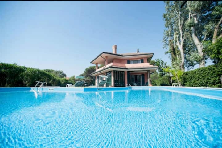 Villa Albarella Avec Vue Mer Et Piscine - Isola di Albarella