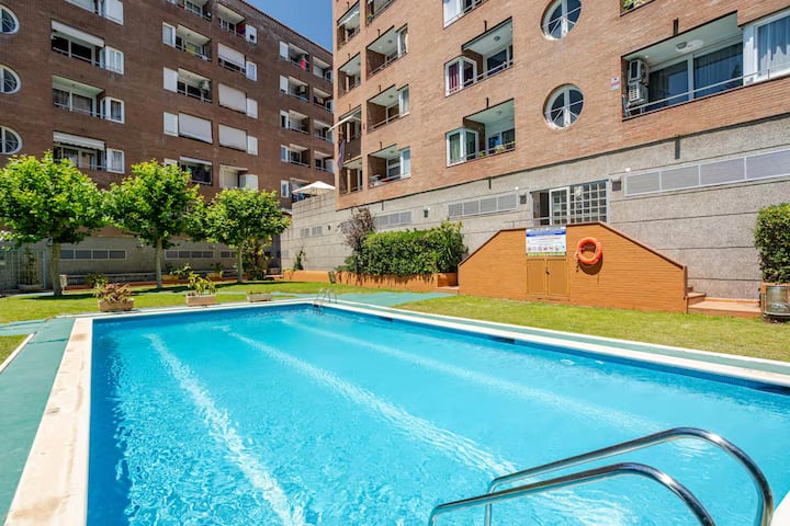 Appartement Avec Piscine Près De Plage De Fenals - Lloret de Mar