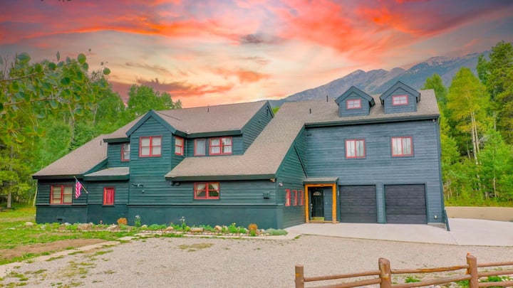 Mtn Meadow Lodge, Hot Tub - Hike, Ski, Play! - Frisco, CO