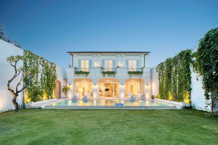 Villa J’adore 4br Villa W/ Ocean View In Berawa - Australia