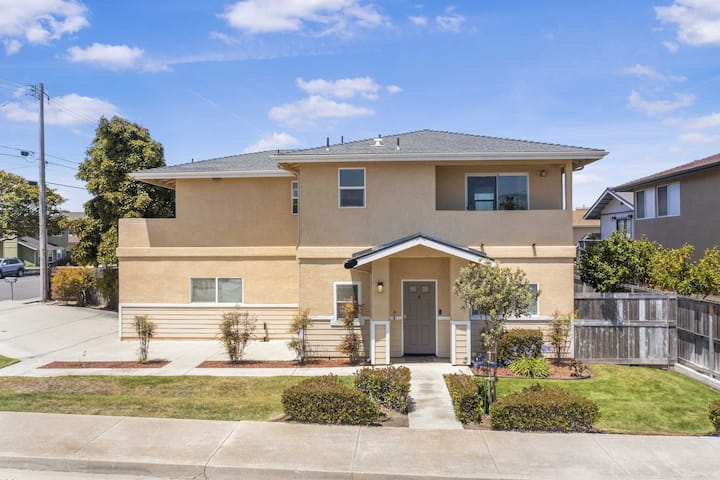 Spacious 4br Retreat, Walk To Beach, Arcade Game - Pismo Beach, CA