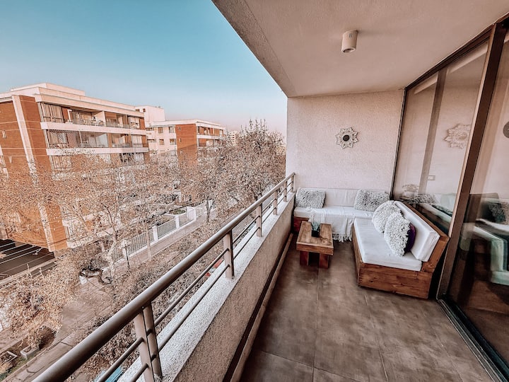 Austral-home Beautiful And Warm In Providencia - Providencia