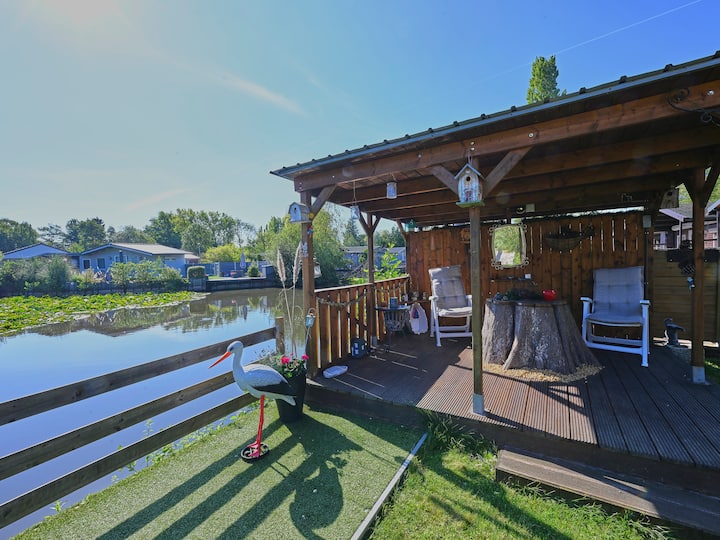 Maison De Vacances Confortable Au Bord De L'eau - Westerlo