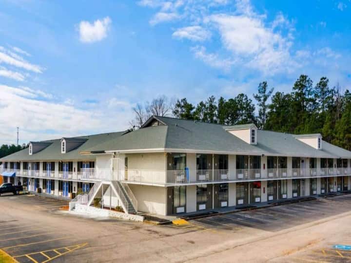 1 Lit Queen | Non-fumeur, Cuisine - LaGrange, GA