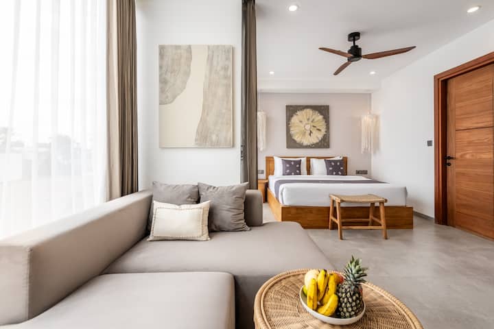 Luxe 1br Canggu Beachside | Rooftop Gym & Sauna - Australia