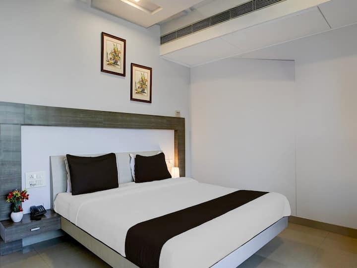 Super Collection O Limda Chowk - Rajkot