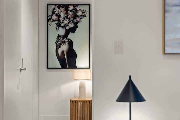 Urban Elegance Boutique Cbd Stay, Heated Pool, Gym - Brunswick