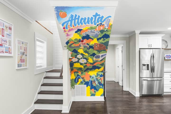 Pet-friendly | Fully Fenced Yard | Game Room - Atlanta, GA