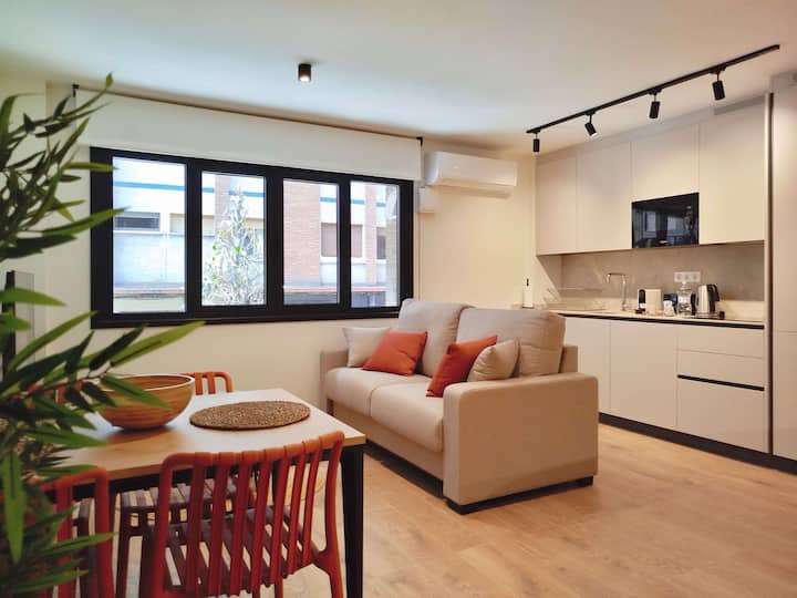 Oviedo Center Apartamentospedregal Urban Suite - 奧維埃多