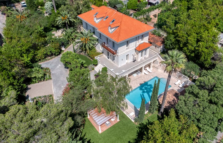 Ref 1831 - Cannes Centre - Villa à Louer - Francia