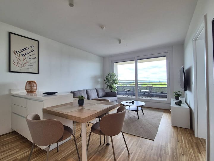Tower Apartment 15 Min. Zentrum - Schwechat
