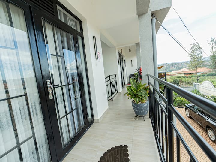 Immaculate One Bedroom Apartment In Kanombe Kigali - Rwanda