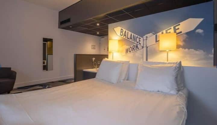 Peaceful Escape Nearby Shopping In Sittard - Sittard