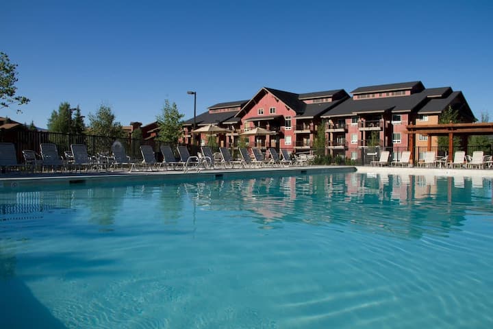 Wyndham Steamboat Springs | 1br/1ba King Suite - Steamboat Springs, CO