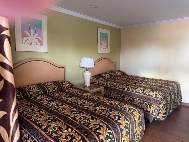 2 Lits Pleins Non-fumeurs - Los Banos, CA