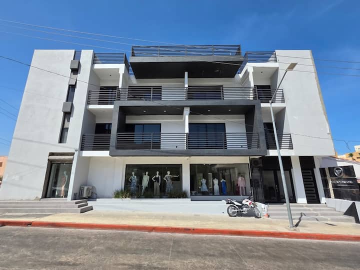 Unbeatable Location · New Modern-wifi-full Kitchen - Cabo San Lucas