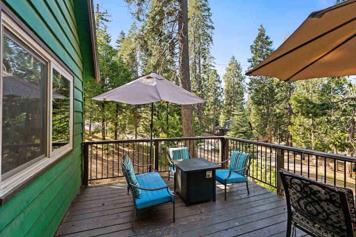 Blue Meadow | Winter Escape + Pet-friendly - Shaver Lake, CA
