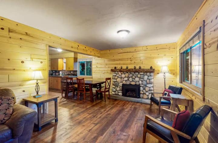 Blue Meadow-5 Mins From The Lake & Pet Friendly! - Shaver Lake, CA