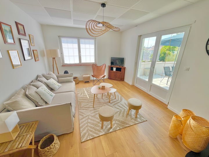 Family & Friends - Route Des Vins - Terrasse Vue - Thann