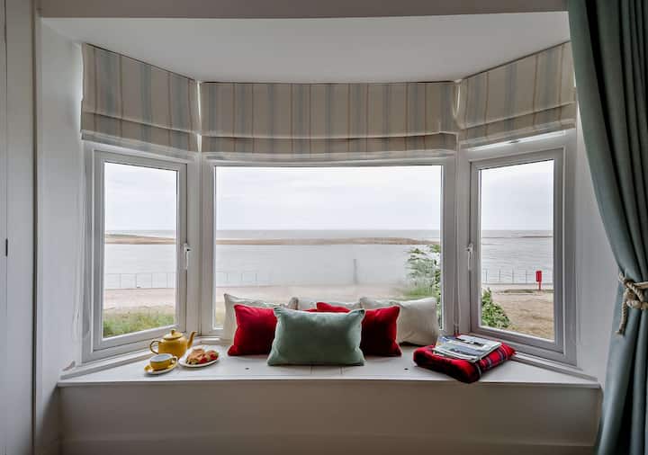 The Ferry Cottage - Felixstowe