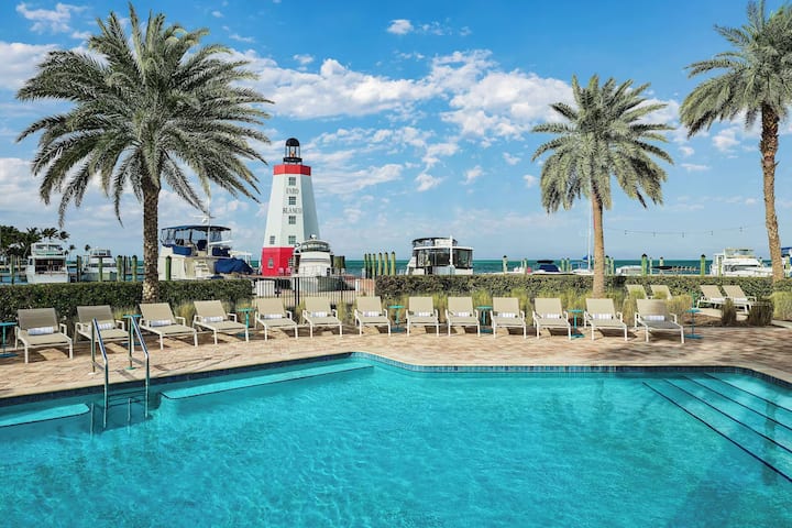 Perfect Escape, Near Pigeon Key! Outdoor Pool! - Marathon, FL