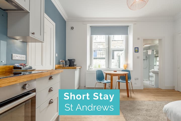 Melbourne Place (No 23) - St Andrews