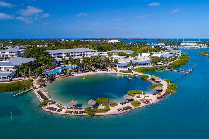 Duck Key | Water View King Balcony | No Hidden Fee - Florida Keys