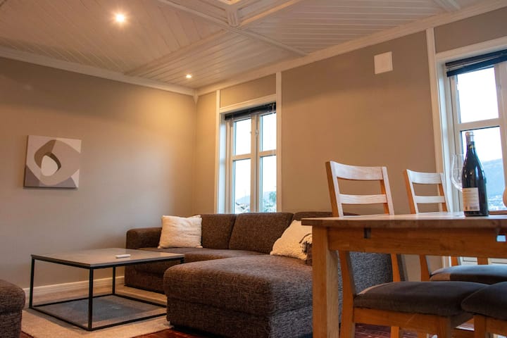 Cozy | Modern | Scenic View - Tromsø