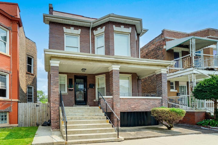 ‼️Cozy 4br Home‼️ With Crib & Games, Nearby Sights - Scottsdale - Chicago