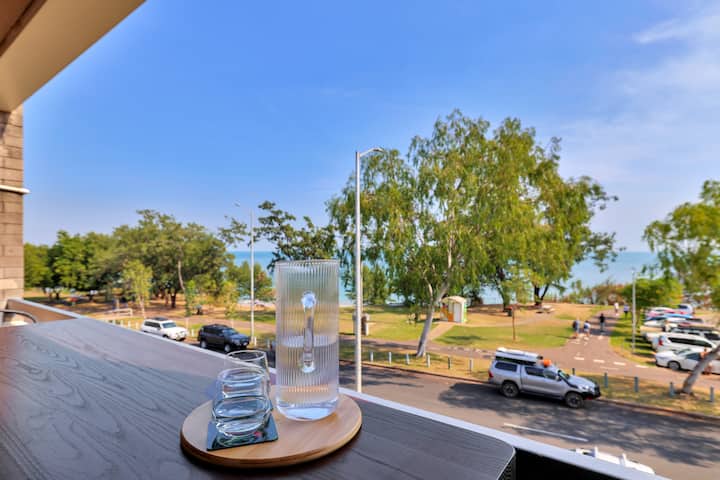 Ocean Vista | Nightcliff Foreshore Apartment - Darwin