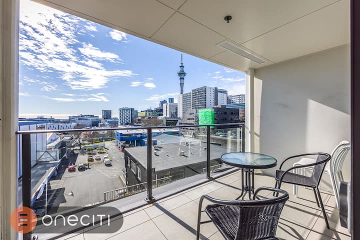 Spacious 3br In Auckland Cbd W Parking, City Views - Auckland