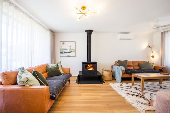 Charming Cottage - Short Walk To Beach - ジェービス湾