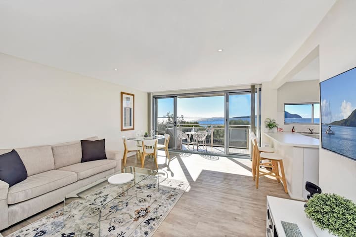 Ocean Shores Waterfront - Nelson Bay