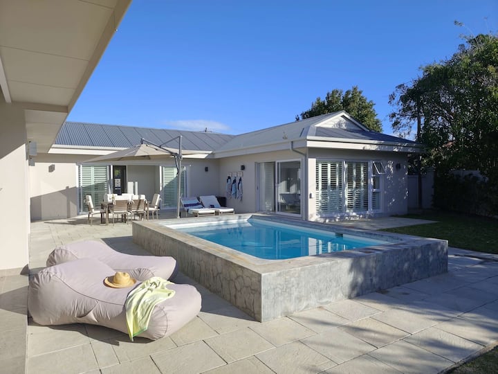 Sanctuary Sands Villa - 5bd, Pool, Near Beach - Plettenberg Bay