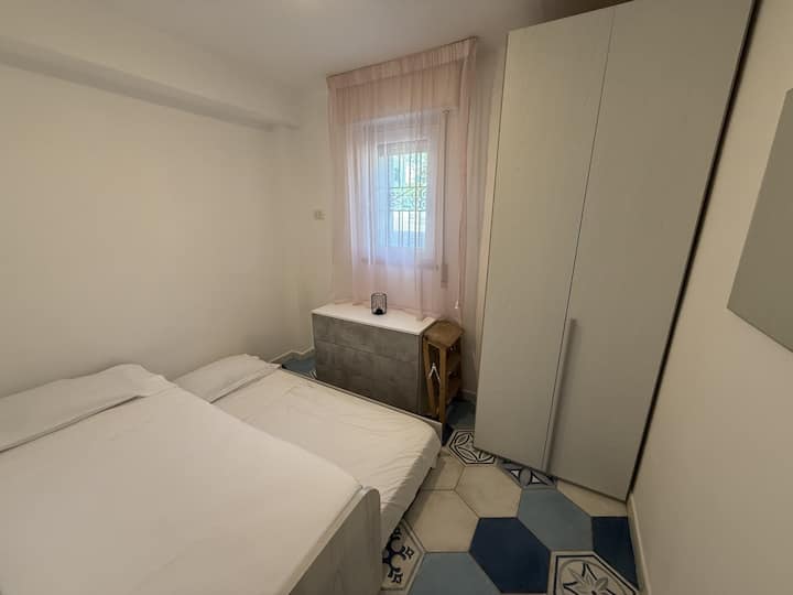 Appartement-appartement-salle De Bain Privée Sépar - Erchie