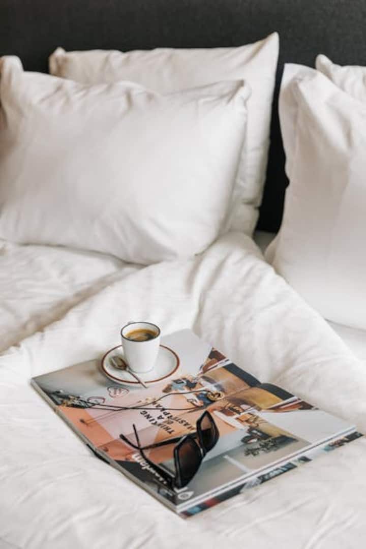 Deluxe King | For Global Nomads & Explorers - Berlin