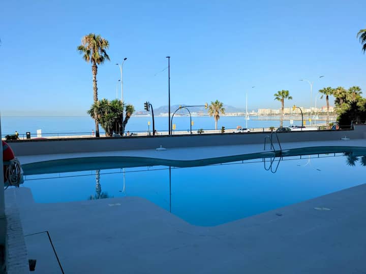 Charming 1 Br Apartment With Seaview And Pool - Málaga