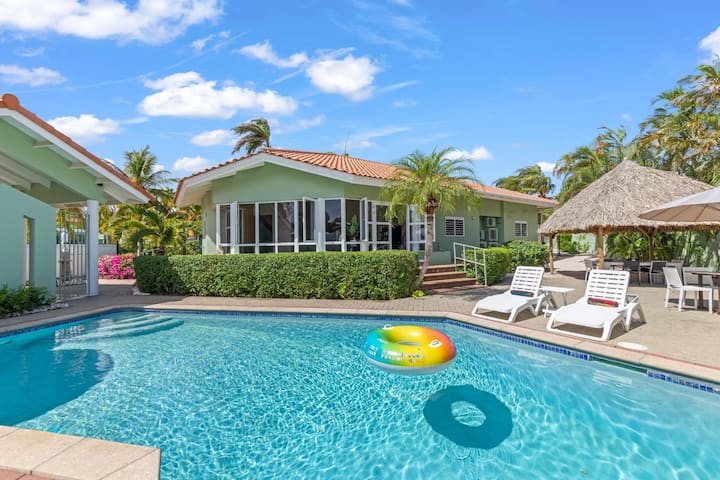 Villa Verde · Pool · Guesthouse · Jan Thiel - Curaçao