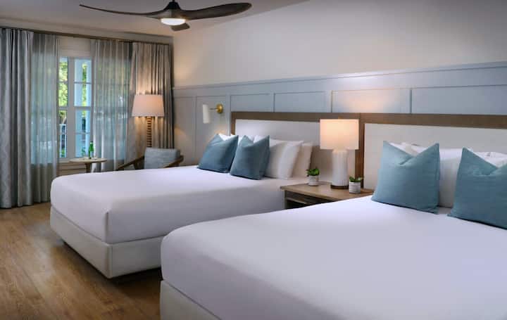 Horizon Hideaway | Outdoor Pool. Island Experience - Key West, FL