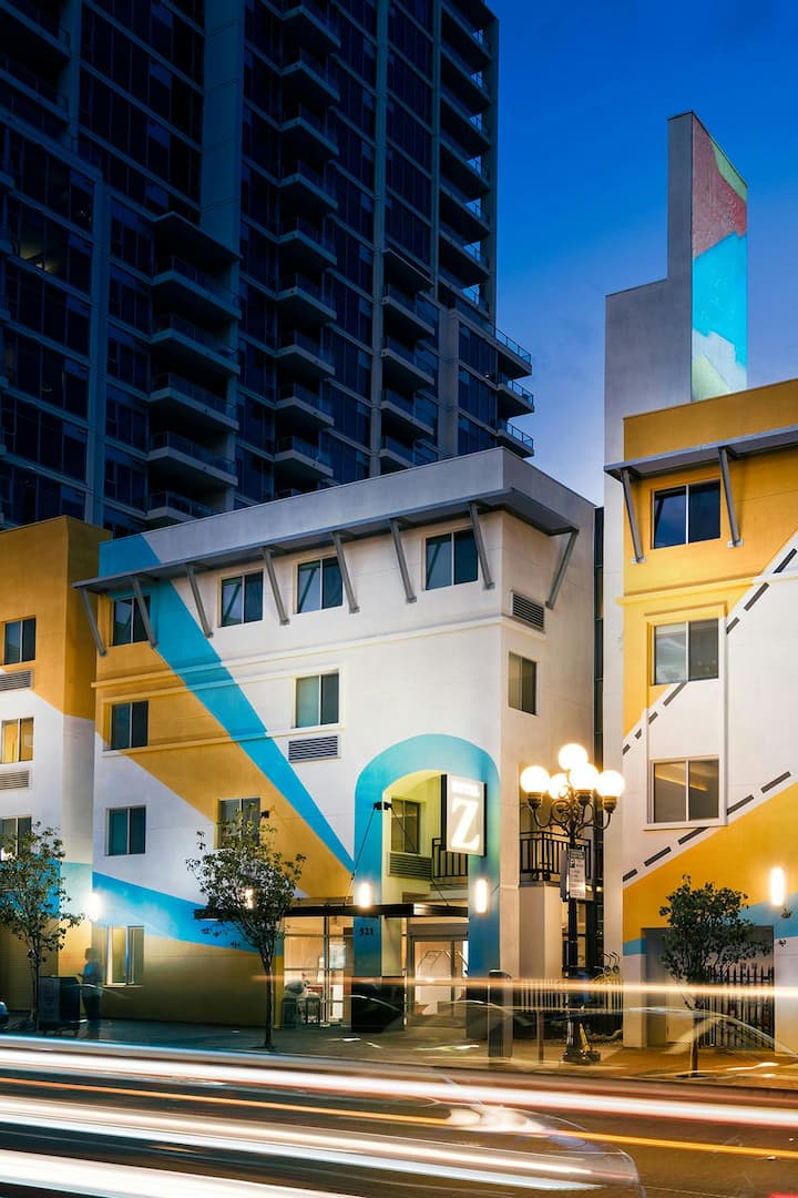 Award-winning Stay In The Gaslamp District - San Diego, CA