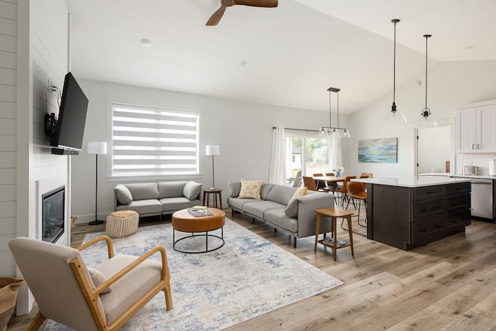 New Home Less Than A Mile From Lake Michigan - Empire, MI