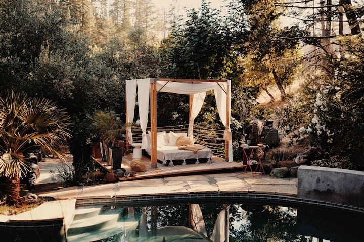 Peaceful 2br 1.5ba Oasis, Seasonal Pool & Hot Tub - St. Helena, CA