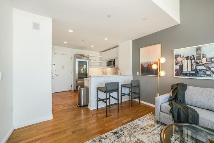 Landing | Spectacular 2bd, Game Room, Clubhouse - 貝永