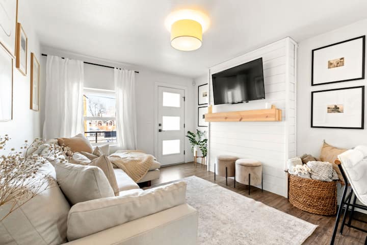 West Denver Radiance I Light & Bright 3br Retreat - 덴버