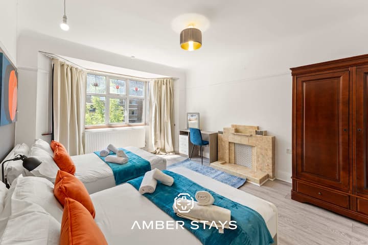 Corporate Stay | Central Location | Free Parking! - London, UK