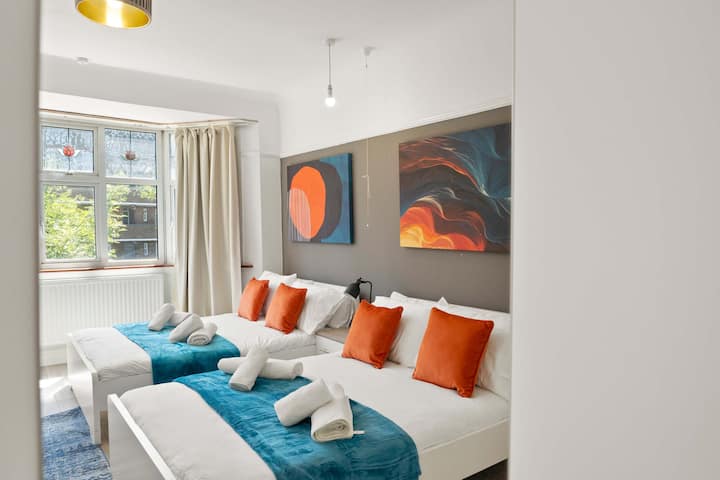 Corporate Stay | Central Location | Free Parking! - London, UK