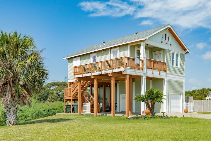Exhale - Stylish Beach Home, Outdoor Bar & Fire Pi - Galveston Island State Park, Galveston