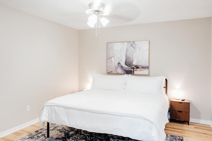 Relaxing 2br Retreat • Stylish & Cozy - Big Creek Lake, AL