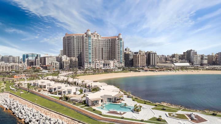 Four Seasons Penthouse Panorama | Floor 20 - 4203 - Alexandria