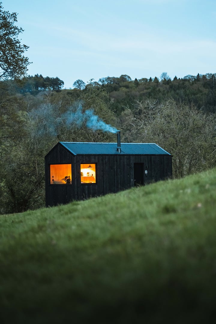 Cyra Off-grid Cabin - Llangollen